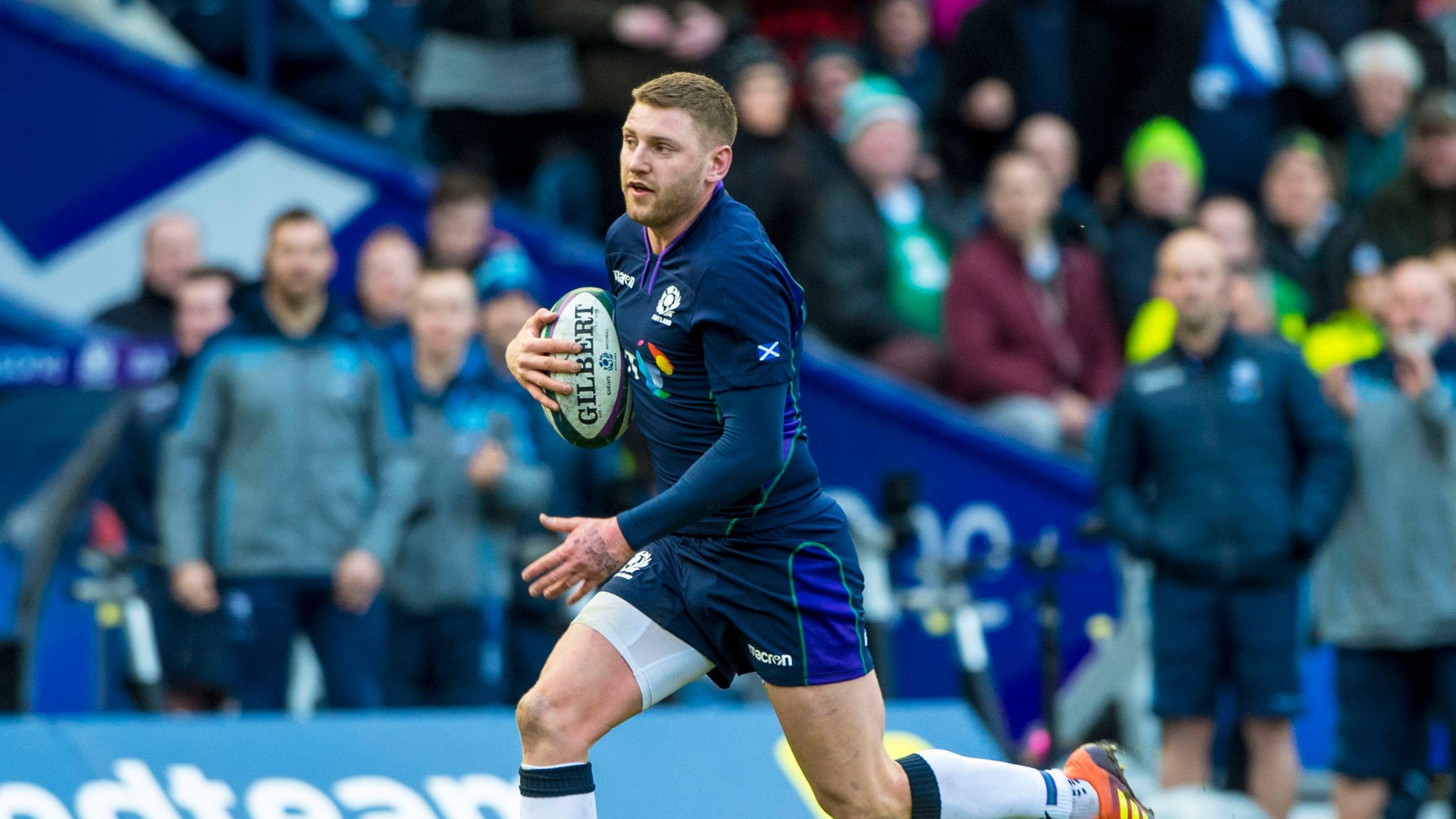 Finn Russell a major injury concern for Scotland after blow to head in ...