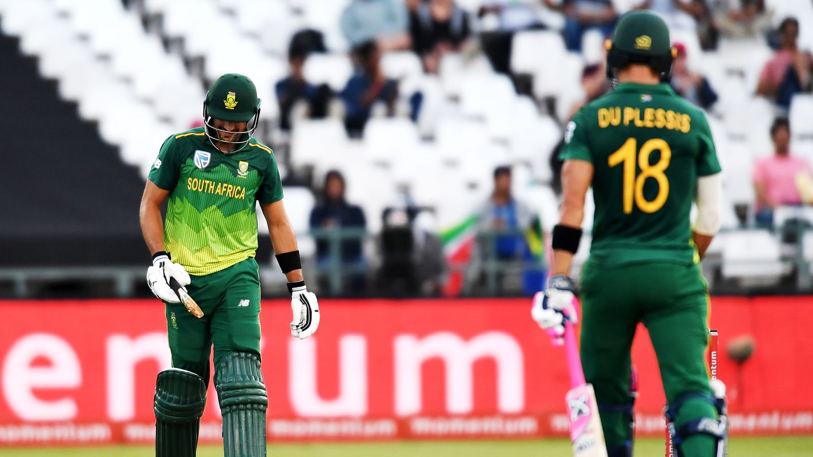 WATCH: Aiden Markram's bat snaps in two in South Africa's ODI with Sri ...