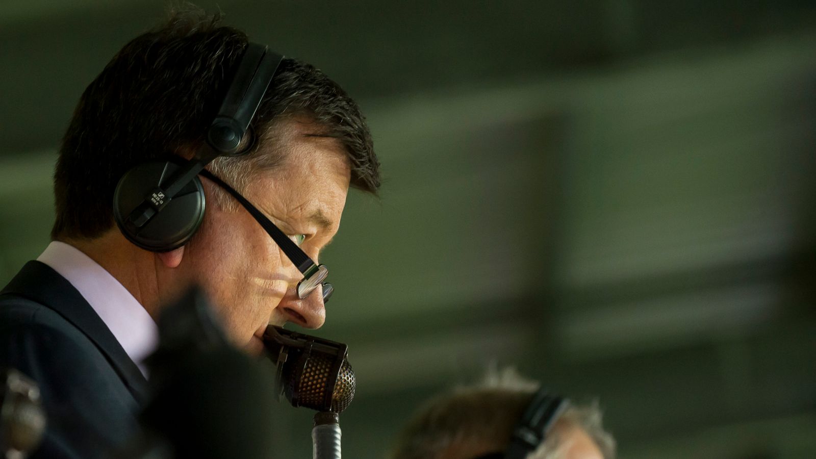 Sky Sports commentator Eddie Hemmings to retire after four decades ...