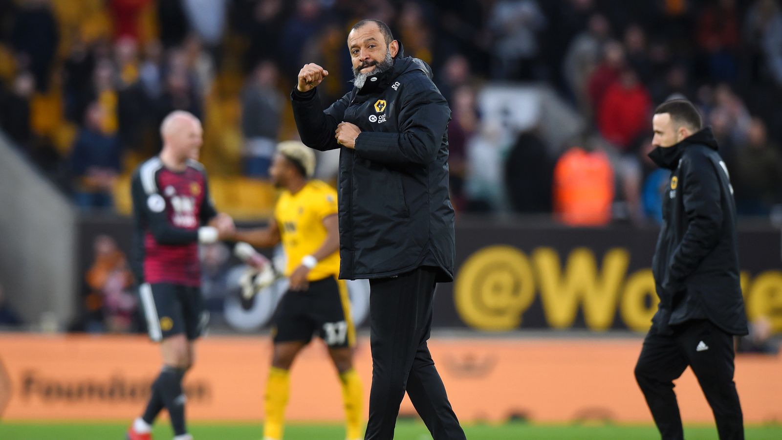 Wolves 2 - 0 Cardiff - Match Report & Highlights