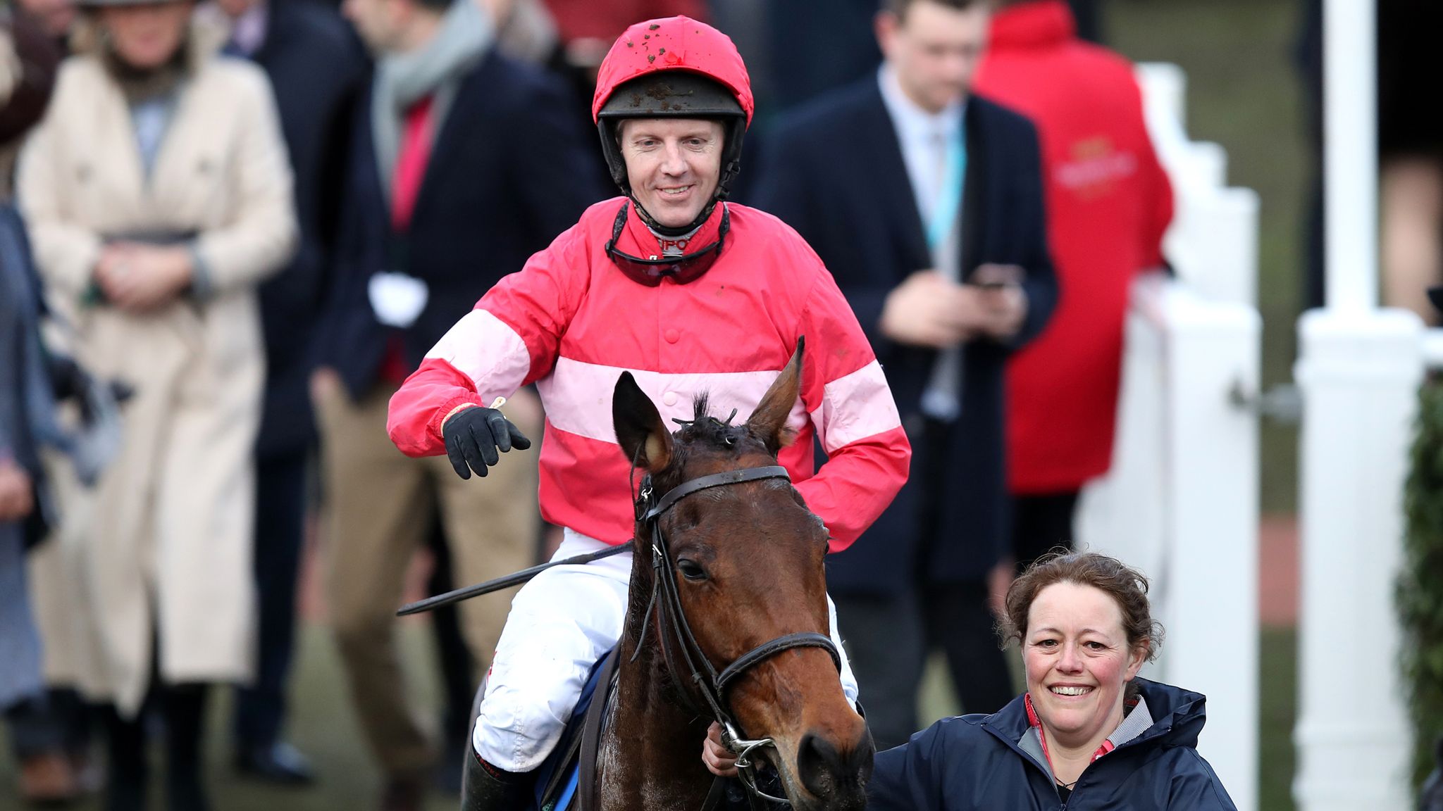 Noel Fehily signs off with winner at Newbury | Racing News | Sky Sports