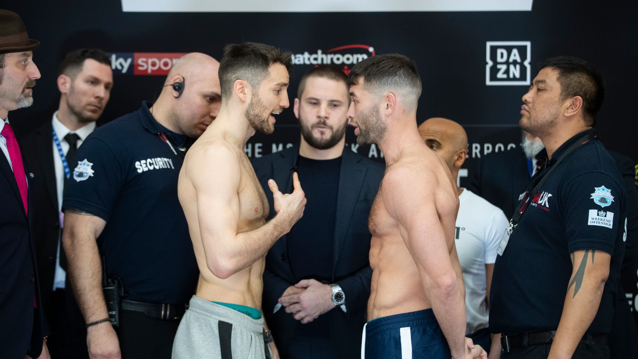 Smith vs Eggington: Anthony Fowler and Scott Fitzgerald engaged in a ...