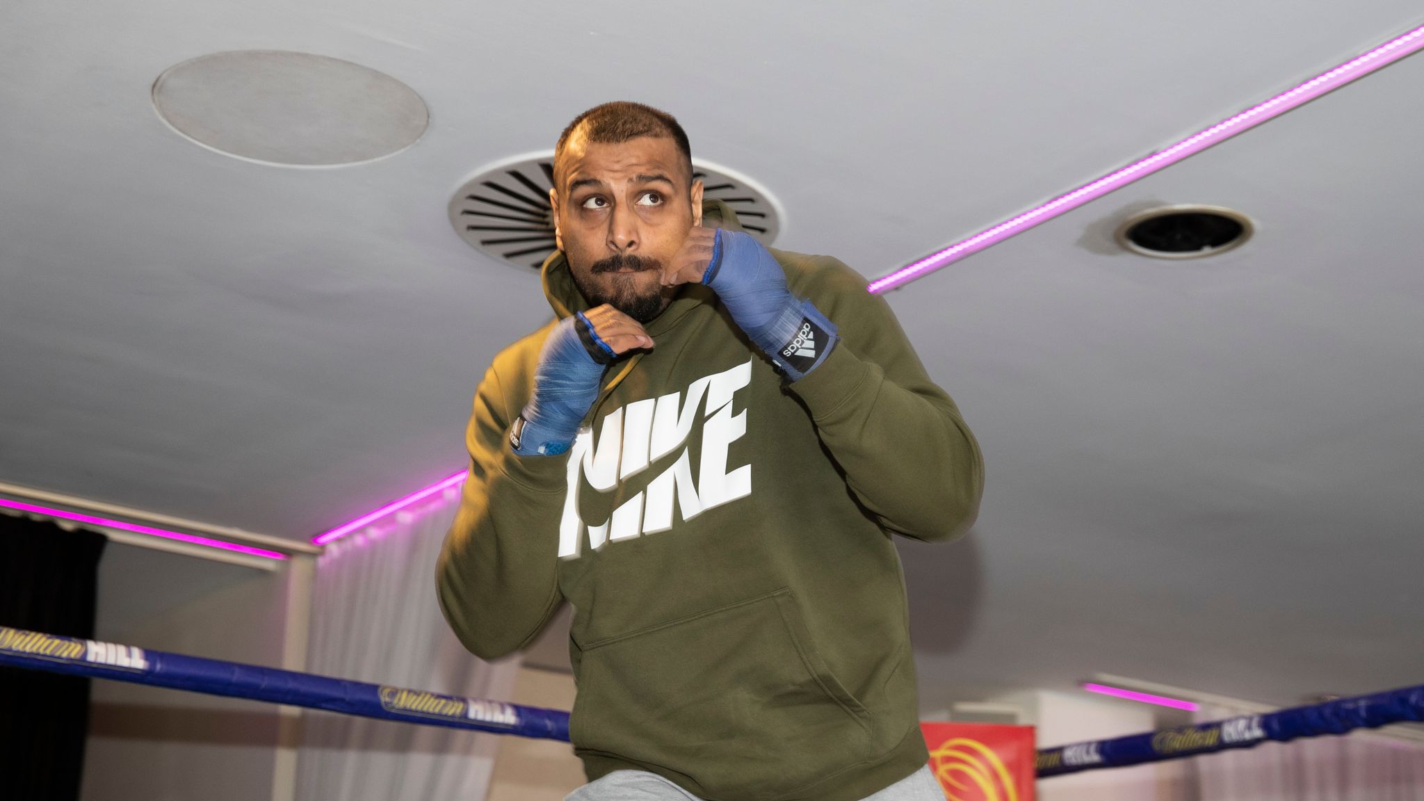 Smith vs Eggington: Kash Ali has branded David Price as a 'quitter ...