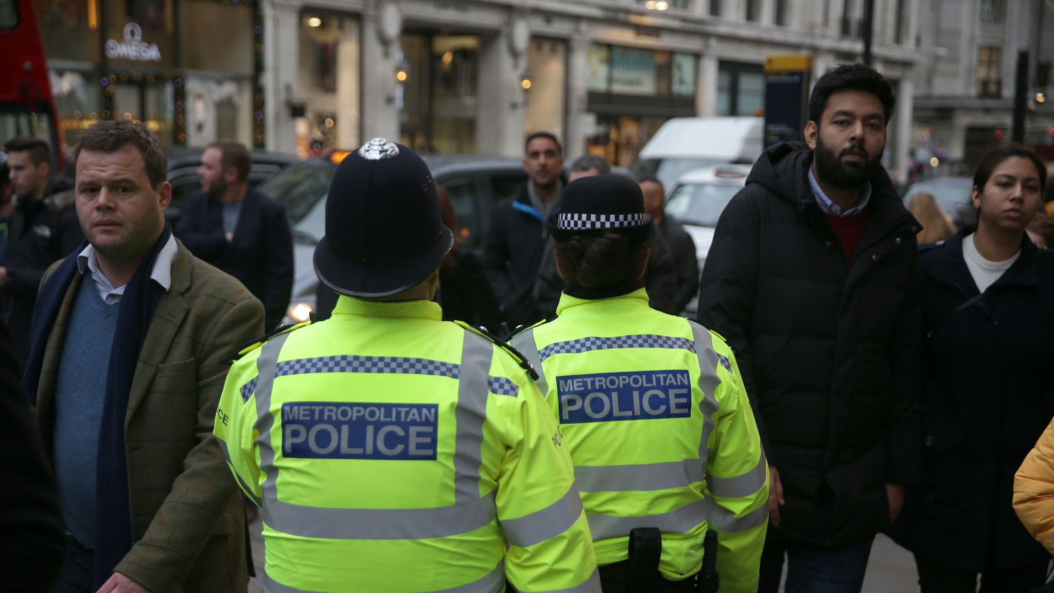 Police find knives and drugs as PSG fans gatecrash women's match ...