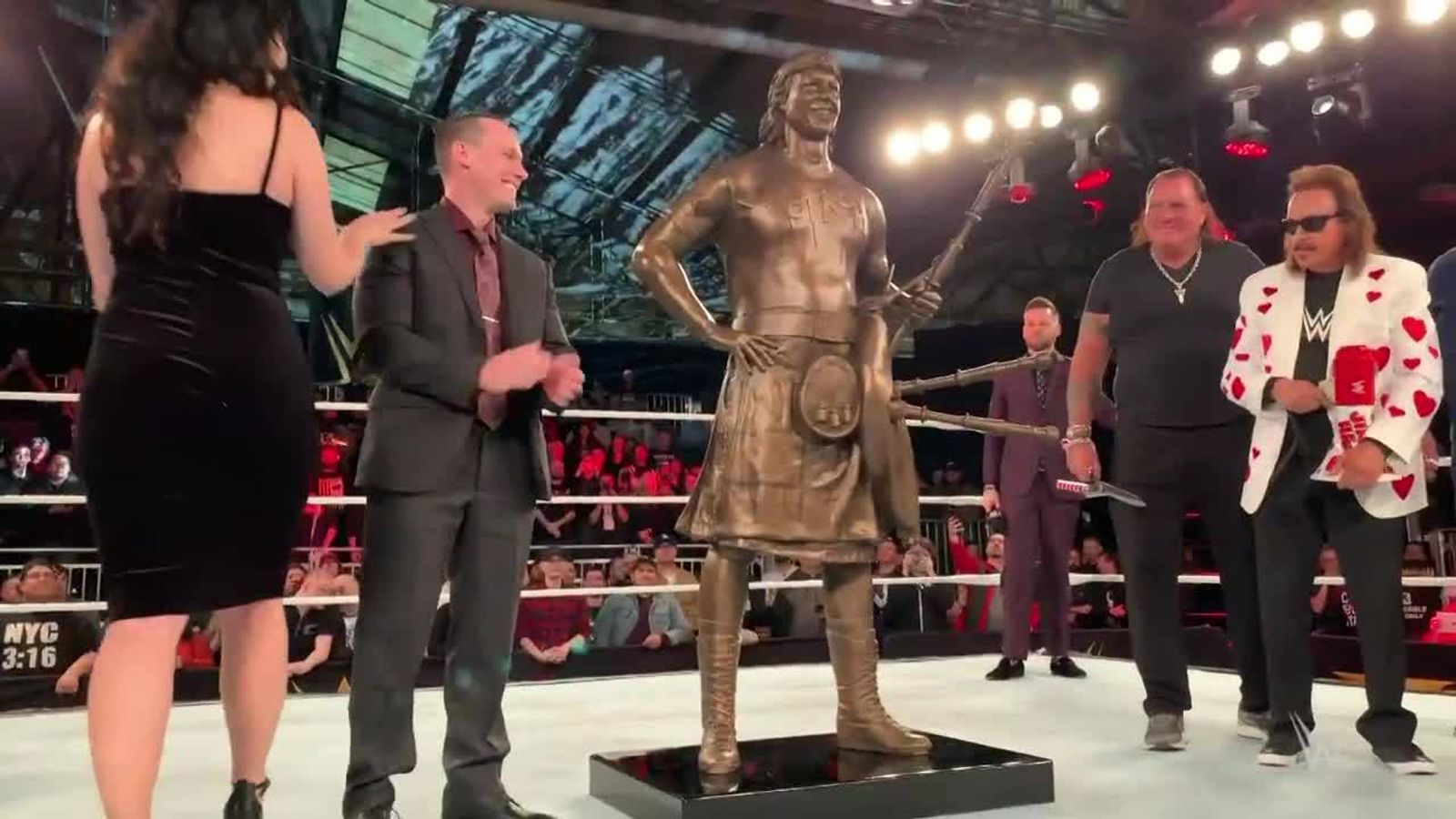 'Rowdy' Roddy Piper statue unveiled | Snooker News | Sky Sports