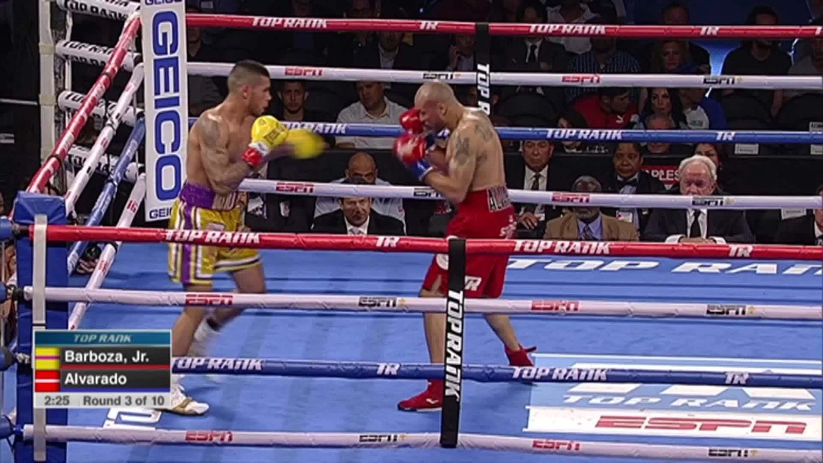 Right hand-Left Hook - KO! | Boxing News | Sky Sports