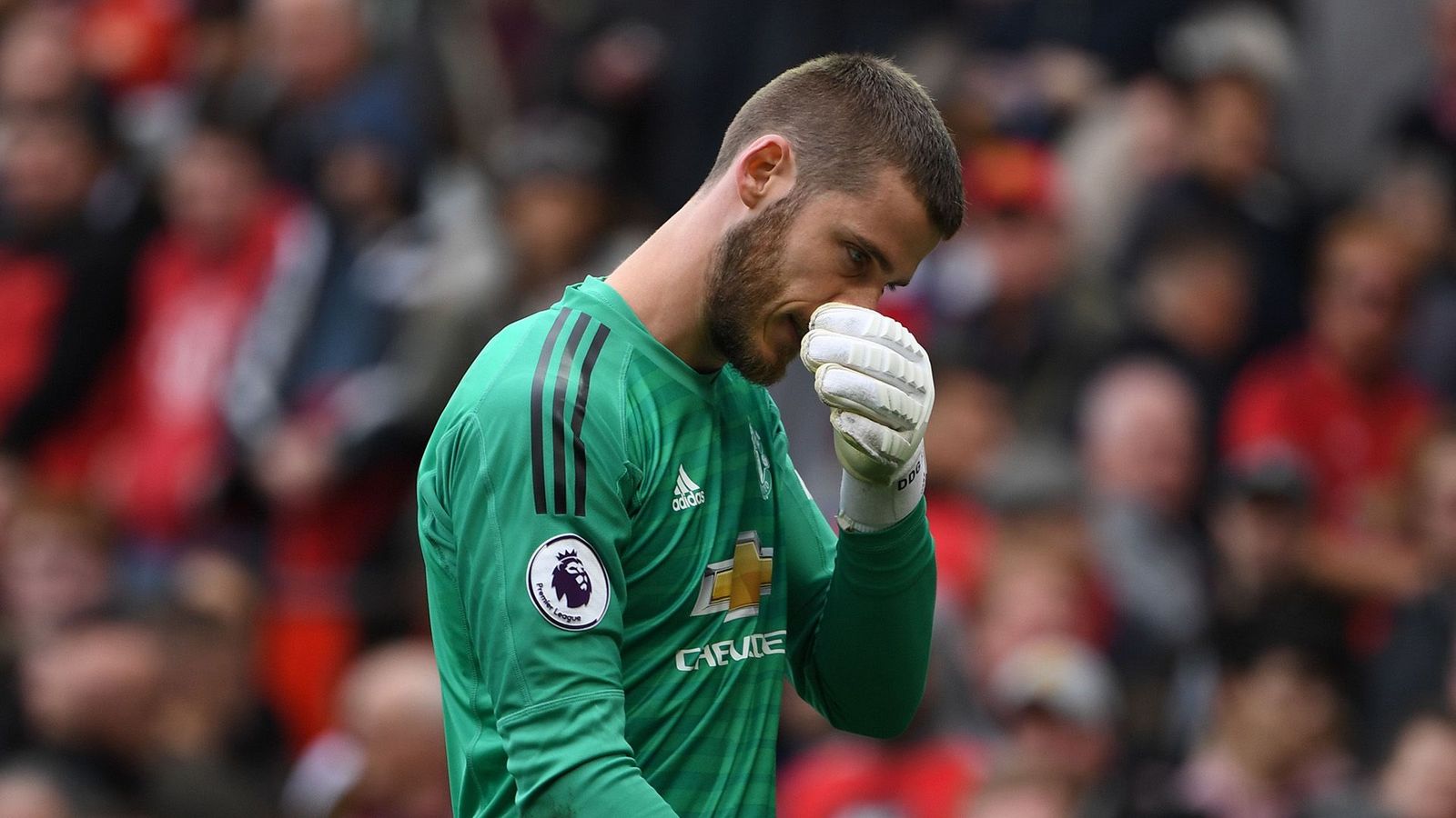 Man Utd 1 1 Chelsea David De Gea Howler Gives Chelsea Advantage In Top