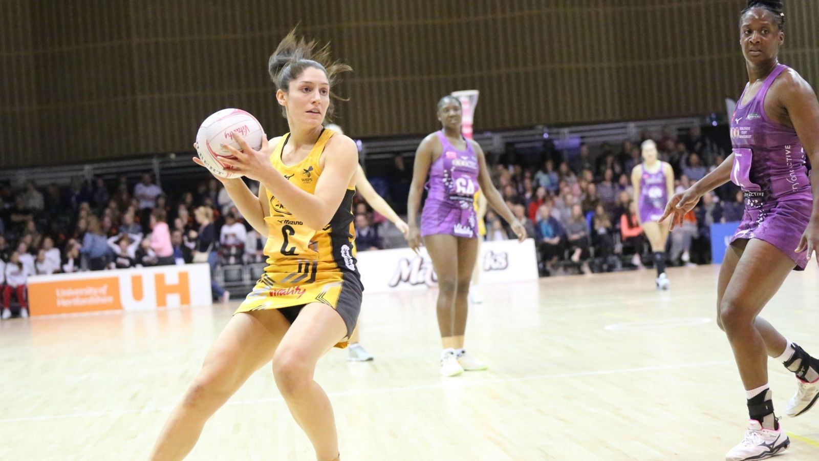 Sky Live: Sirens meet Lightning and Pulse face Thunder on Saturday in ...