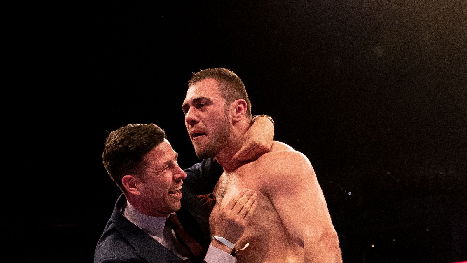 Whyte vs Rivas: David Allen to deal with David Price in 'devastating ...