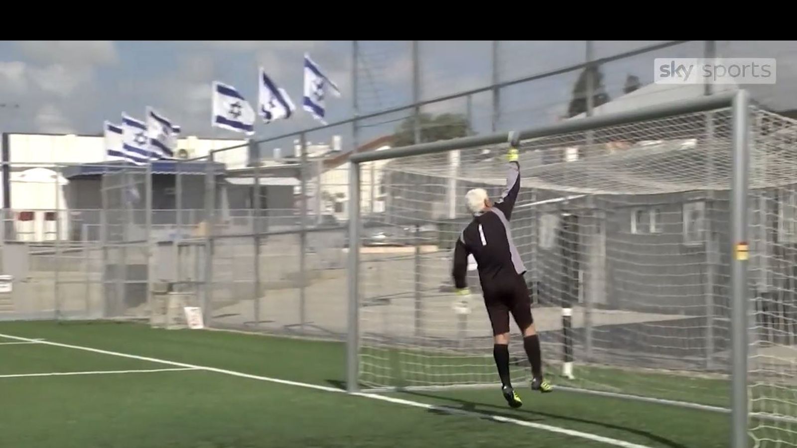 Israeli footballer Isaak Hayik, 73, sets world record for oldest ...