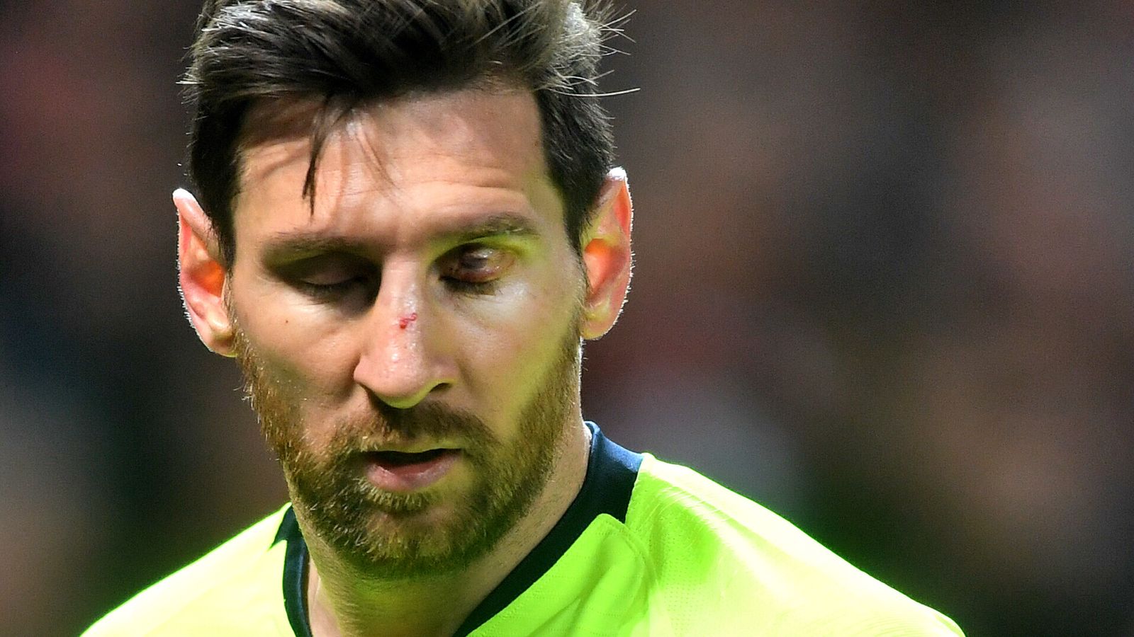 Manchester United fail to punish sloppy Barcelona and Lionel Messi ...