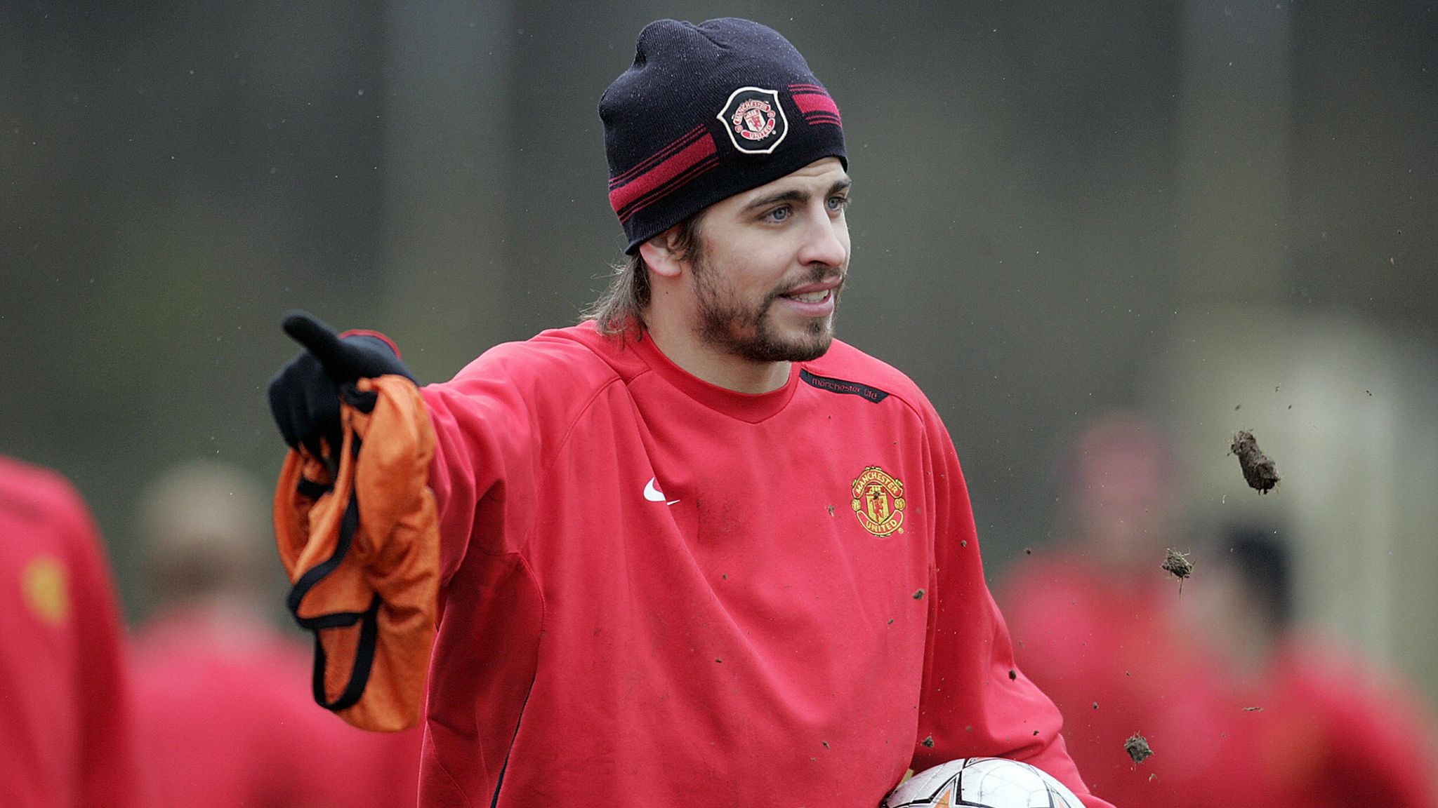 Gerard Pique reveals Ole Gunnar Solskjaer helped him adapt to life at ...