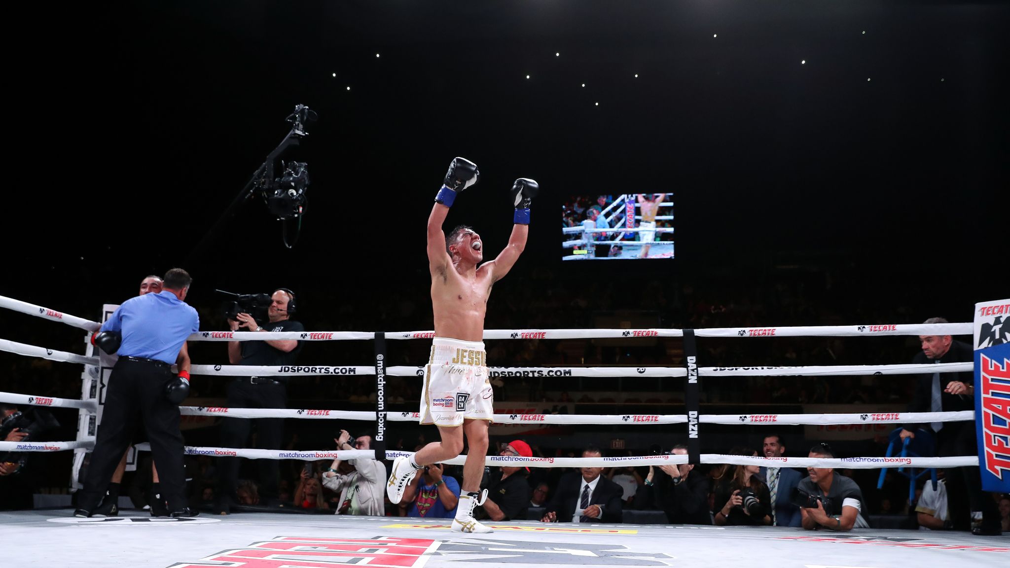 Jessie Vargas stops Humberto Soto in sixth round in Los Angeles ...