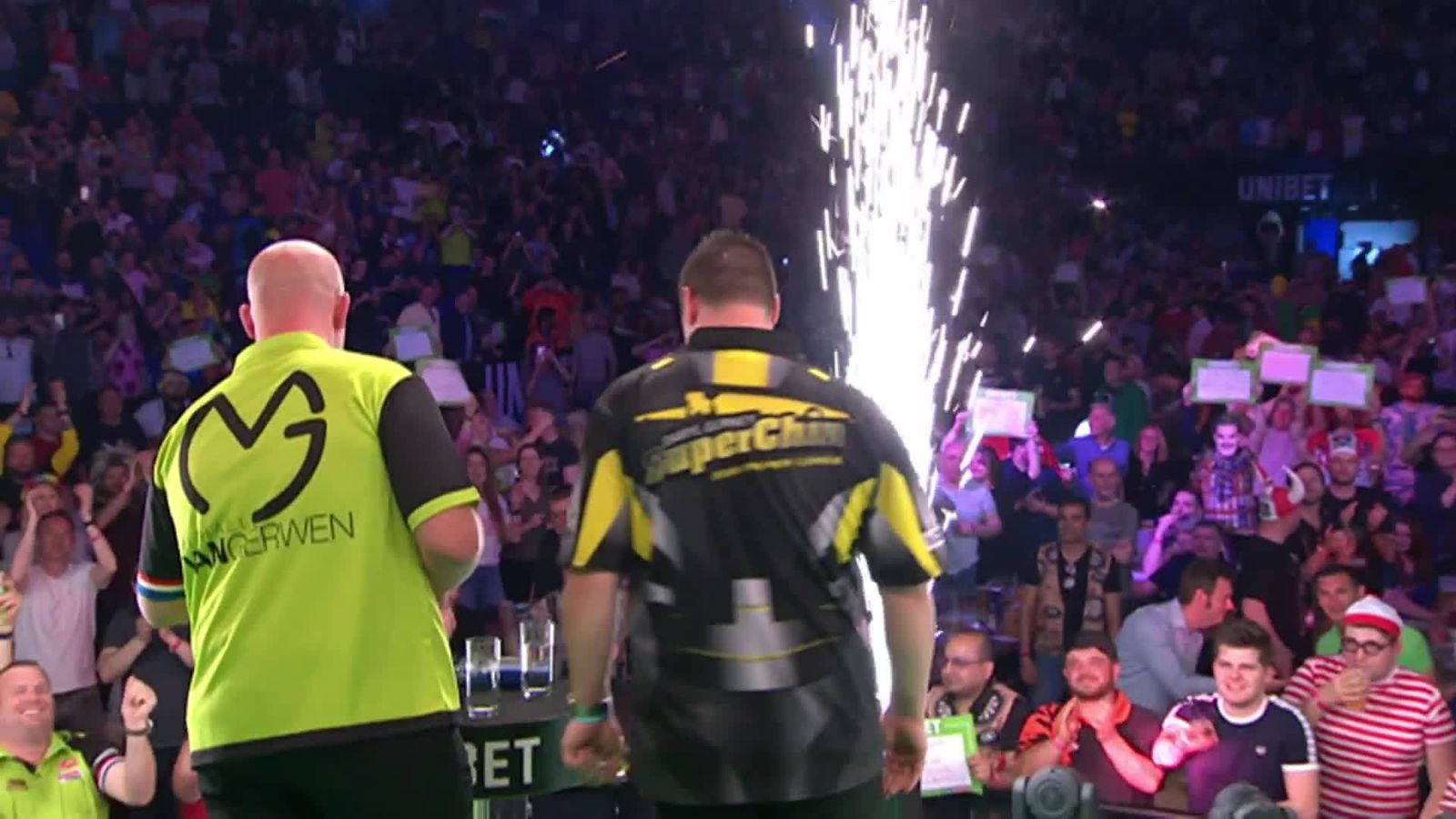 MVG through to the final | Darts News | Sky Sports