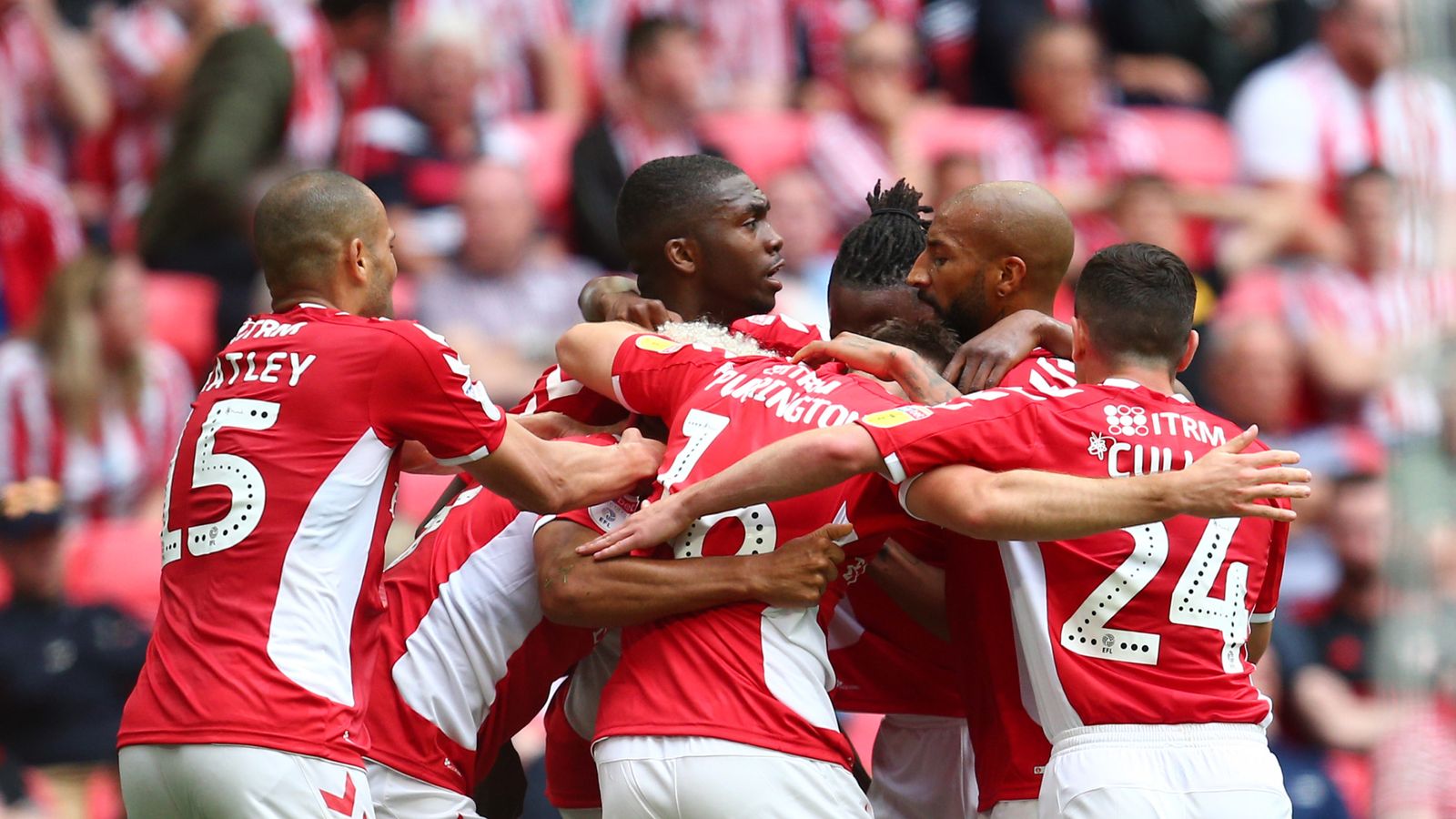 Charlton 2-1 Sunderland: Patrick Bauer scores last-gasp winner in ...