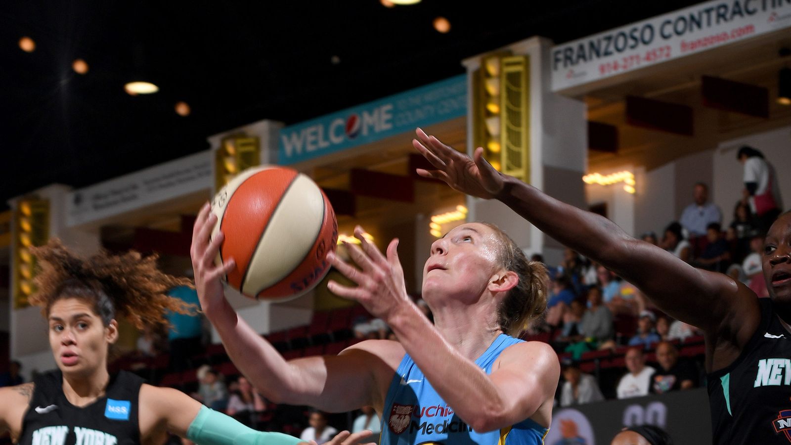 WNBA: Courtney Vandersloot leads Chicago Sky to win over New York ...