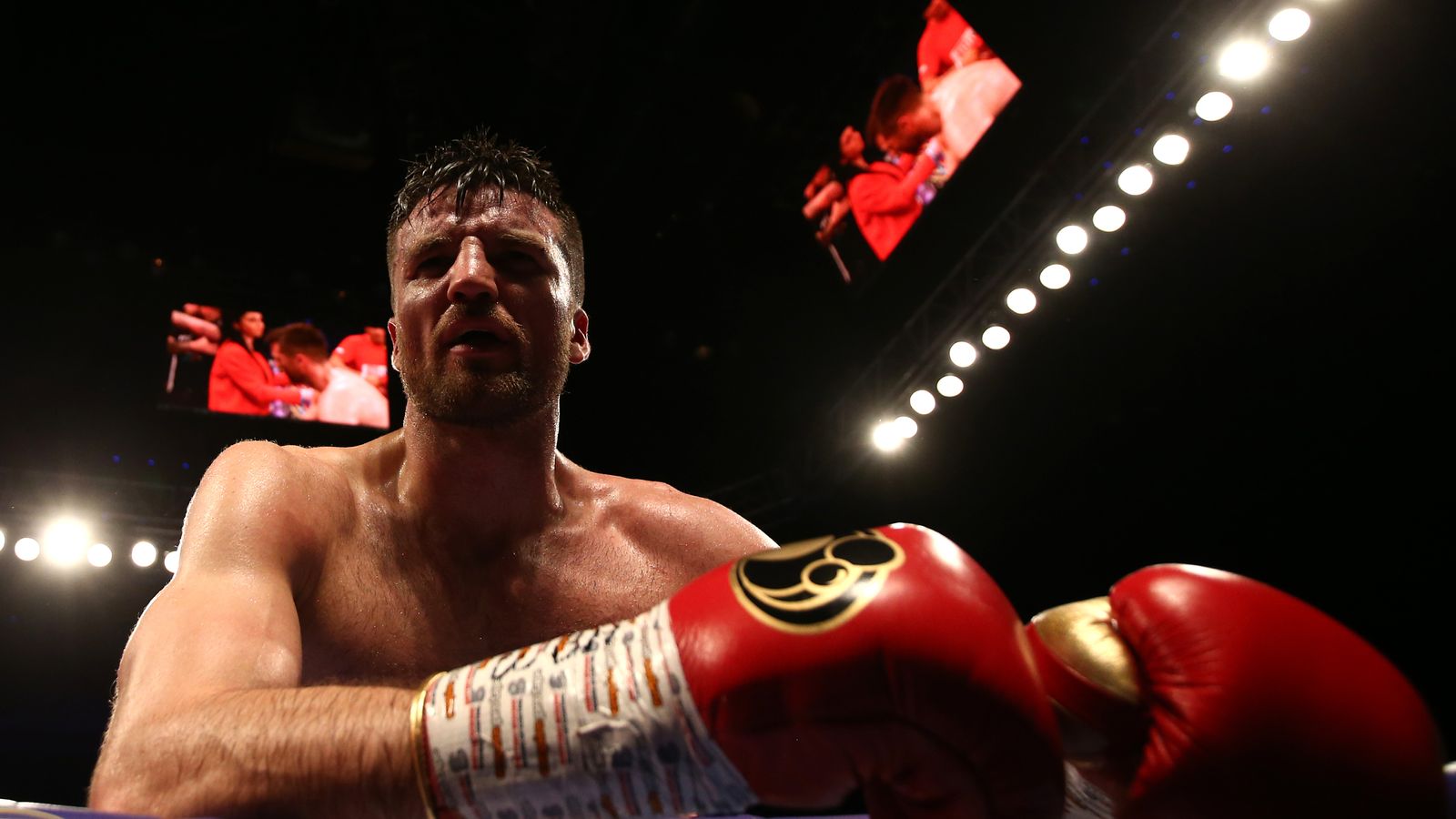 Anthony Fowler replaces injured Scott Fitzgerald against Brian Rose on ...