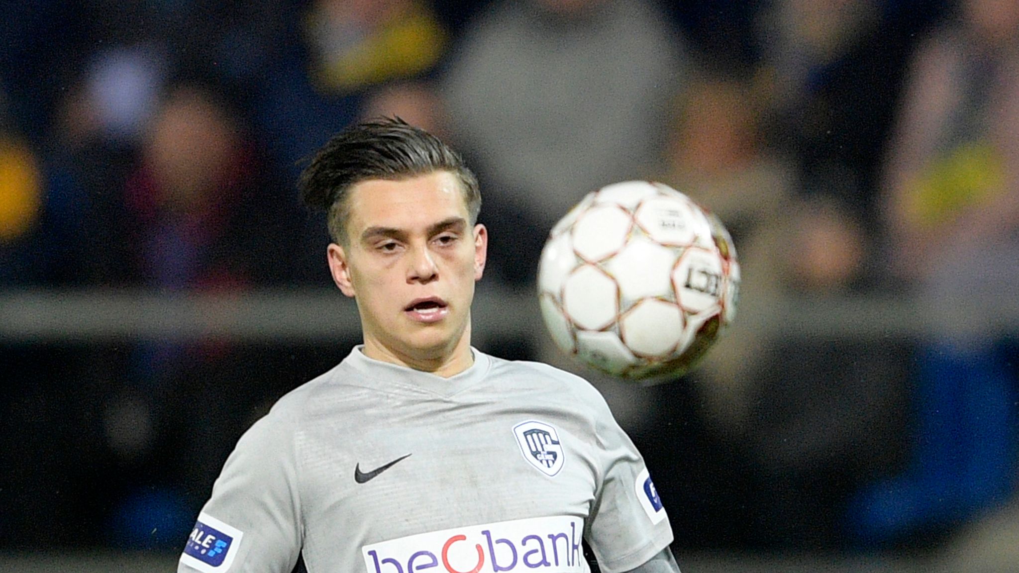 Leandro Trossard at Brighton for medical ahead of £18m move from Genk ...