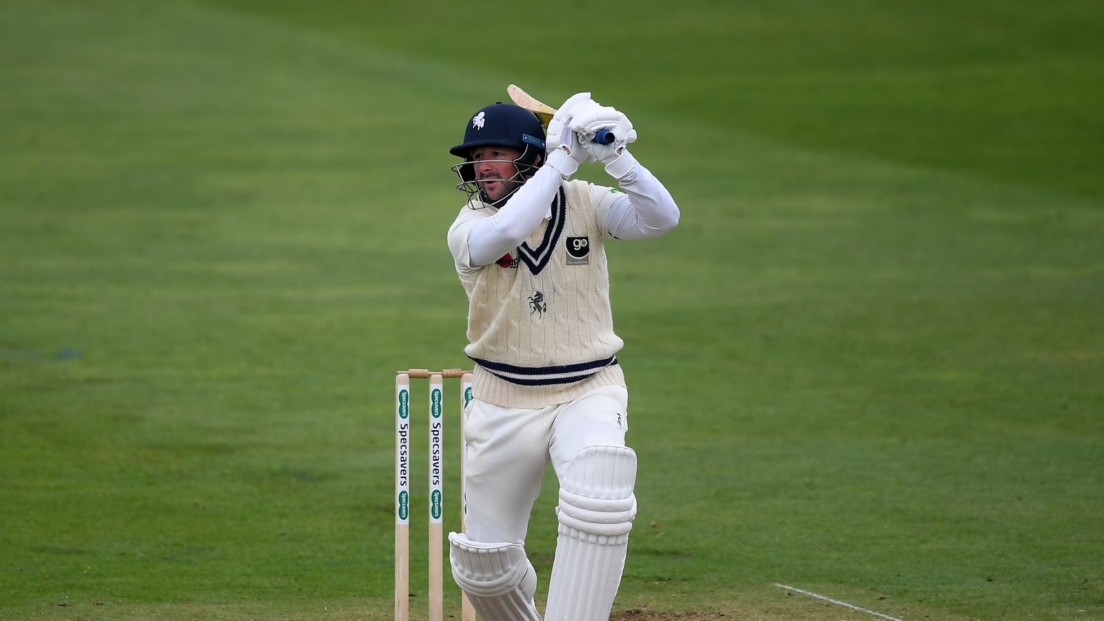 Darren Stevens signs new deal with Kent at the age of 43 | Cricket News ...