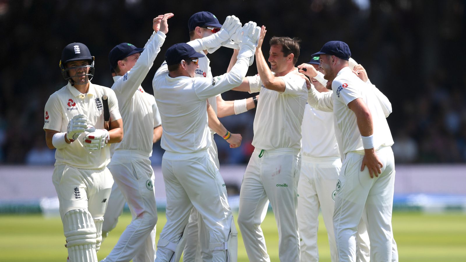 Ali out as Murtagh seals five-for | Cricket News | Sky Sports