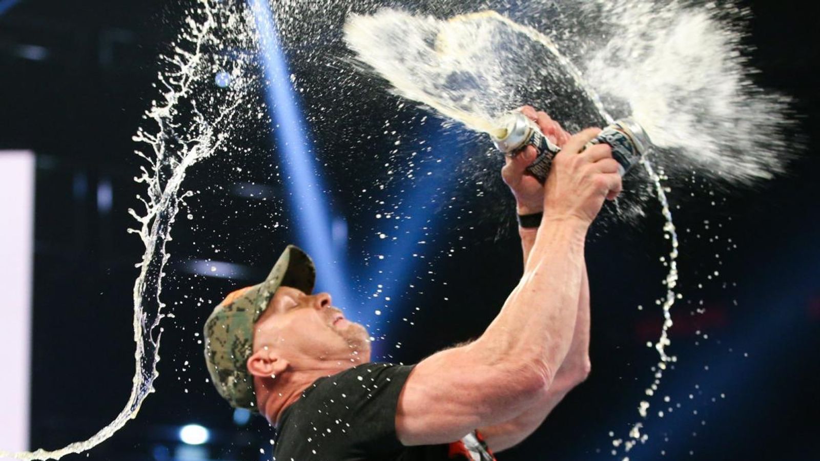'Stone Cold' Steve Austin keeps the WWE party going after Raw Reunion ...