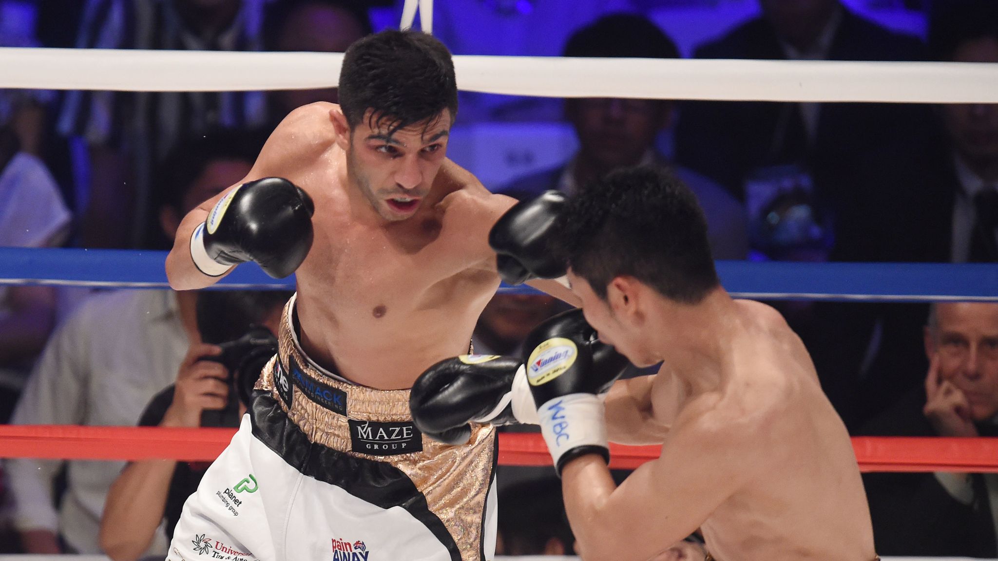 Amir Khan wants people to forget about Terrence Crawford fight | Boxing ...