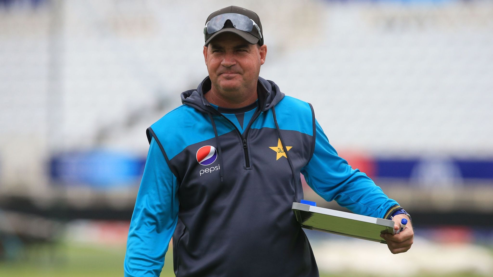 Pakistan opt to move on from Mickey Arthur in coaching clear-out ...