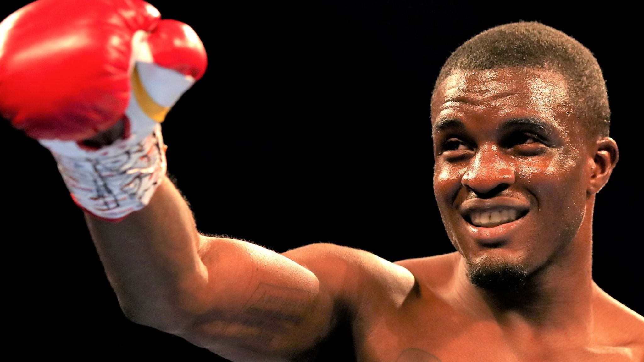 The Golden Contract: Ohara Davies beats Tyrone McKenna via majority ...