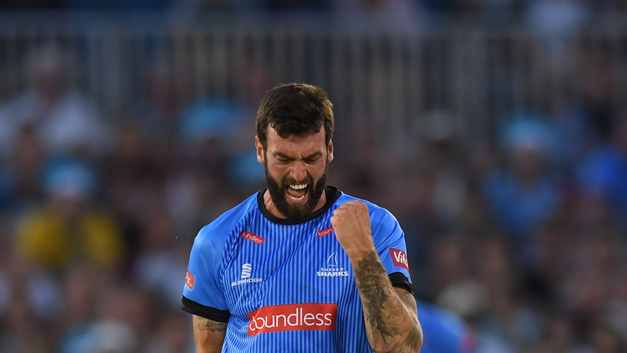 Reece Topley's four-wicket haul helps Sussex to victory over Hampshire ...