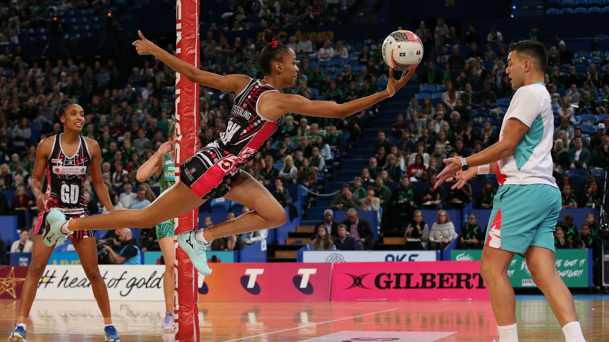 Sarah Klau, Shamera Sterling and Laura Langman feature in Vitality ...