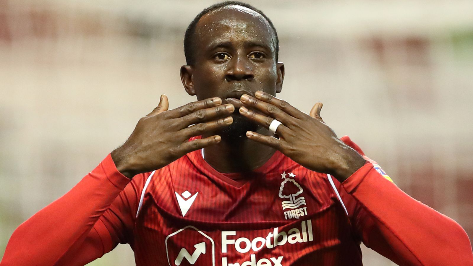 Nottingham Forest 1-1 Preston: Albert Adomah denies North End ...
