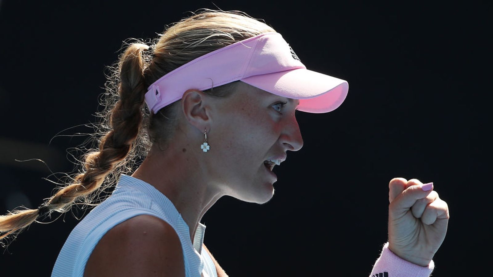 Kristina Mladenovic progresses into quarter-finals in Washington ...