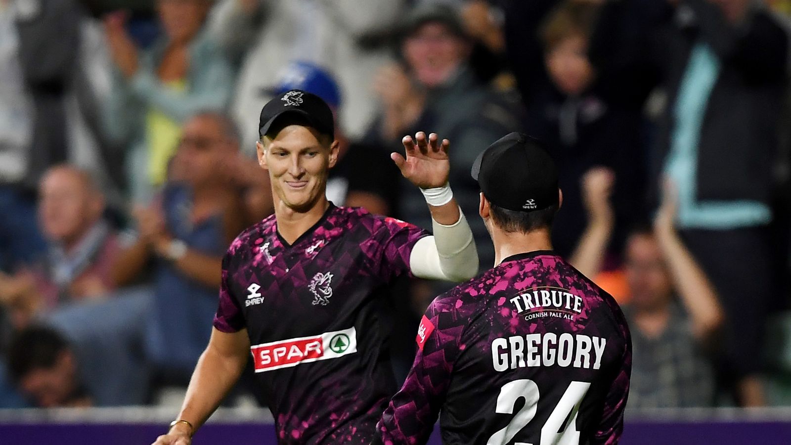 WATCH: AB de Villiers out to Ben Stokes-style catch from Max Waller in ...