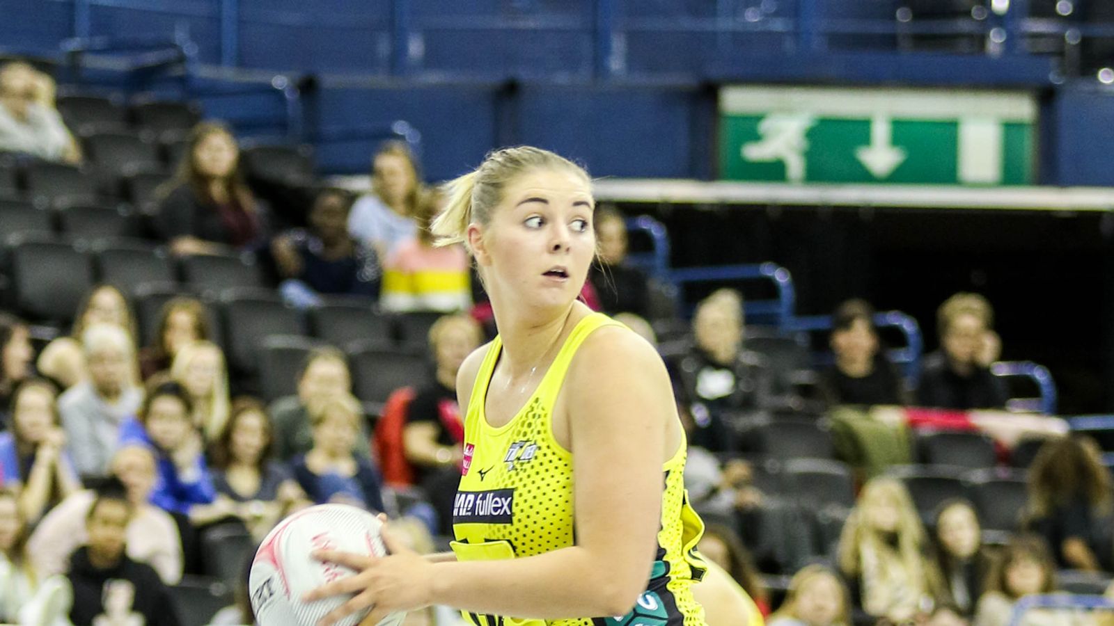 Manchester Thunder re-sign Eleanor Cardwell for 2020 Superleague season ...