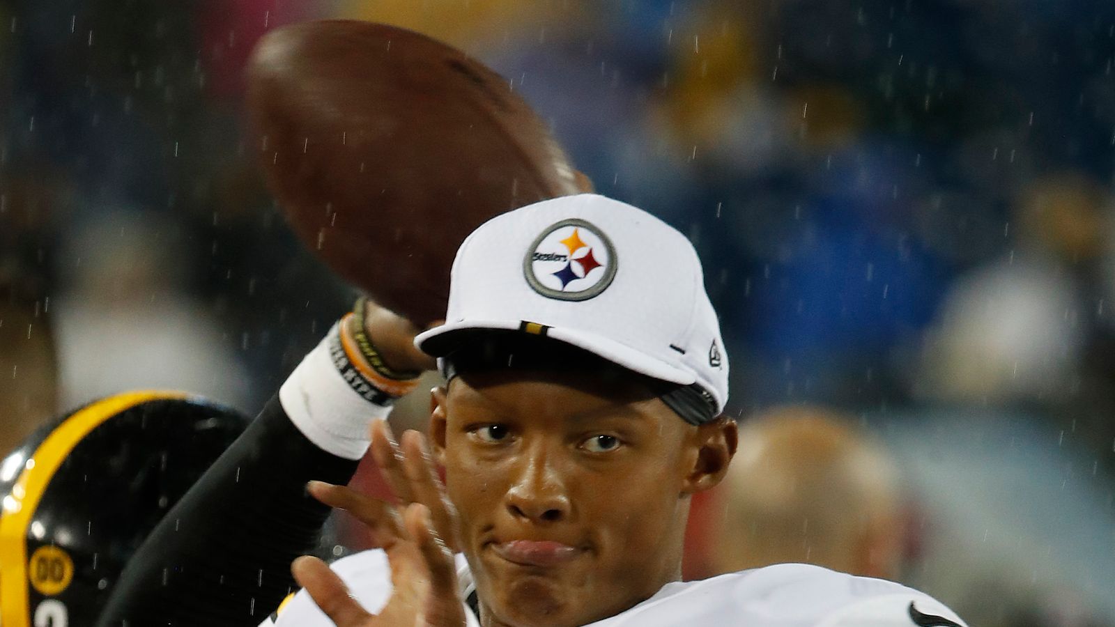 Nick Foles injury sees Jacksonville Jaguars acquire Josh Dobbs from ...