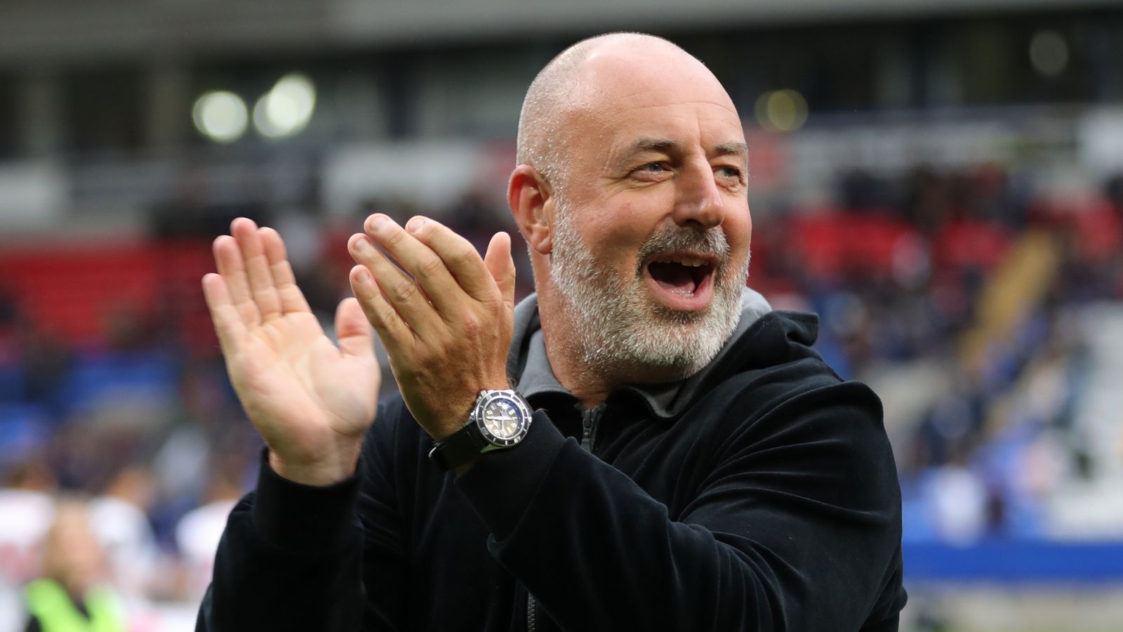 Bolton 1-1 Bradford (3-4 on pens): Wanderers celebrate despite Leasing ...