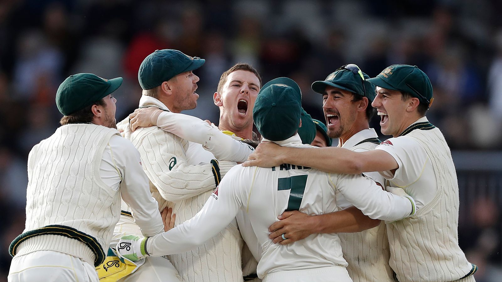 Australia retain Ashes after beating England at Old Trafford | Cricket ...