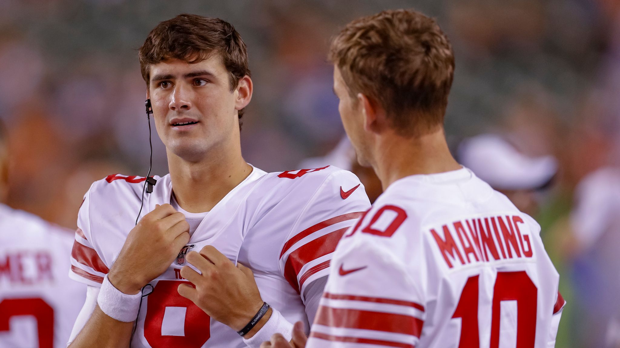 Eli Manning: New York Giants quarterback 'not dying' after being ...