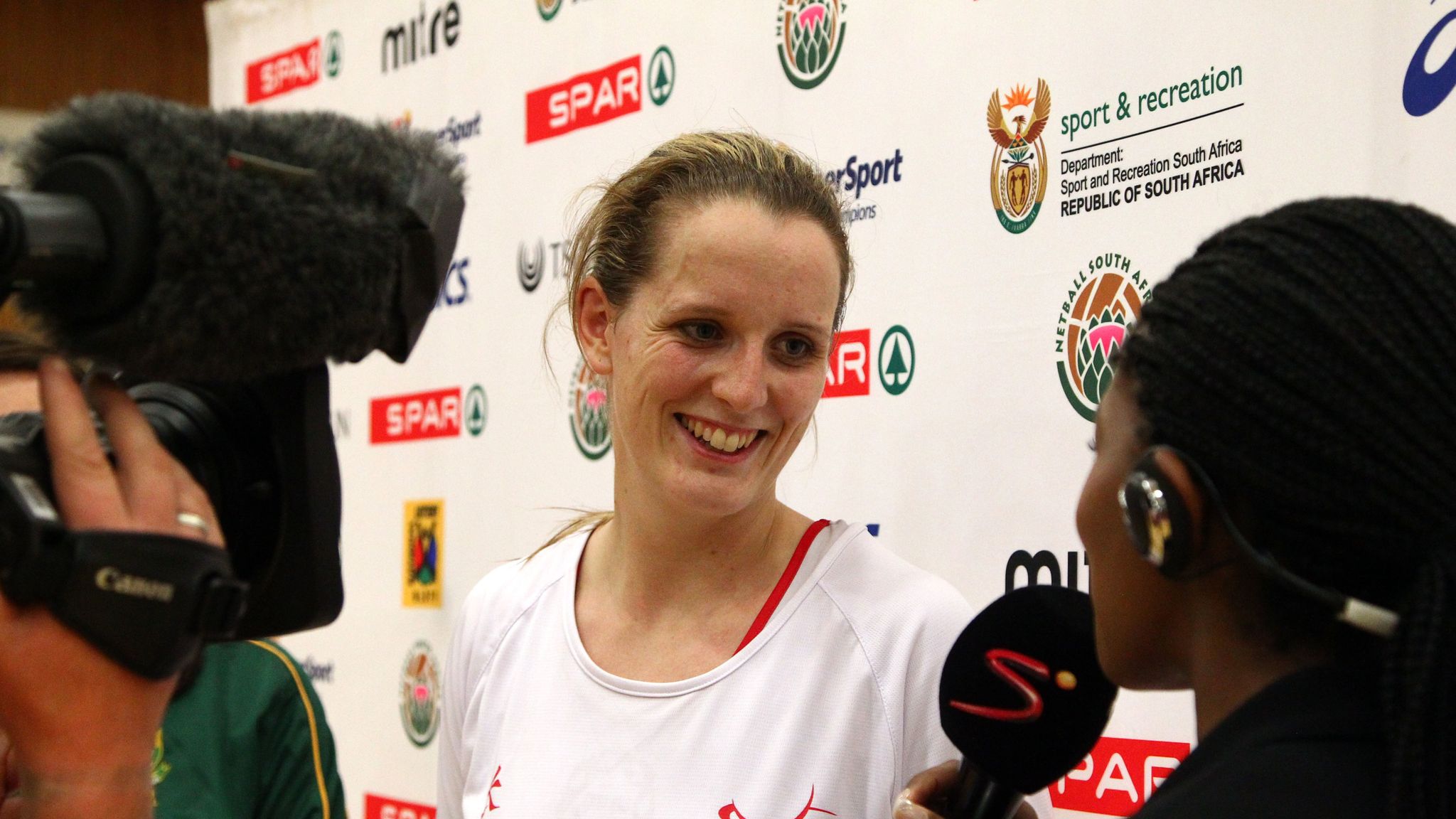 Ella Clark returns to Loughborough Lightning for another Vitality ...