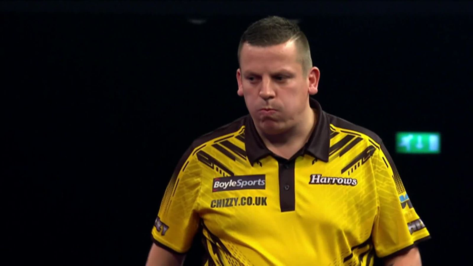 Chisnall 101 checkout | Darts News | Sky Sports