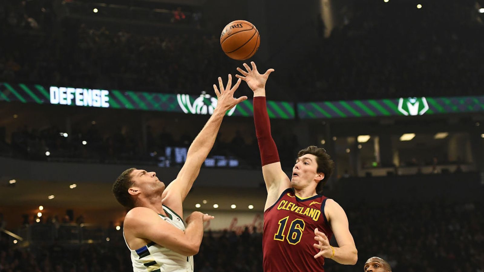 Boston Celtics host Milwaukee Bucks at TD Garden | NBA News | Sky Sports