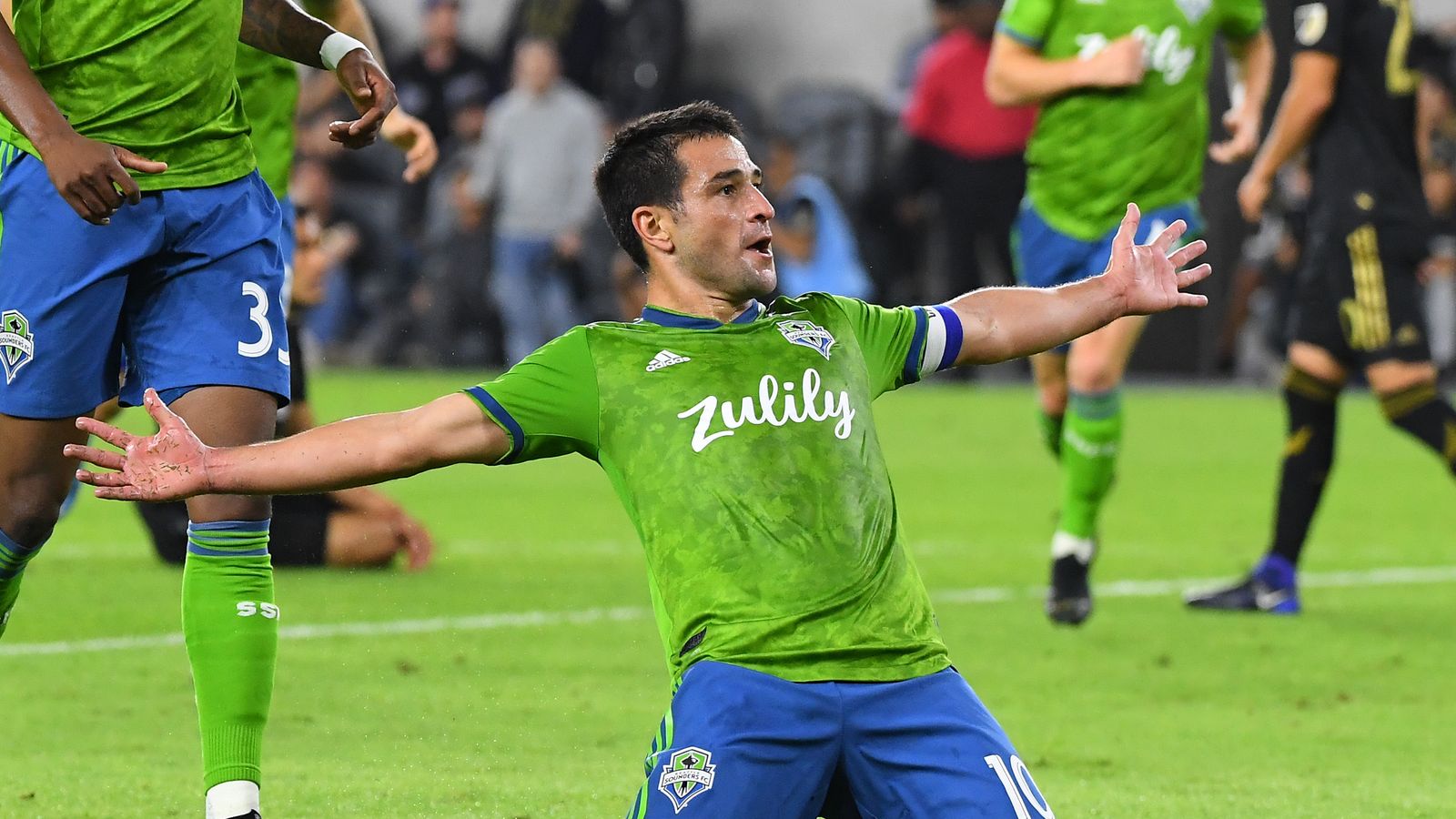 Los Angeles FC 1-3 Seattle Sounders: Nicolas Lodeiro sends Seattle to ...