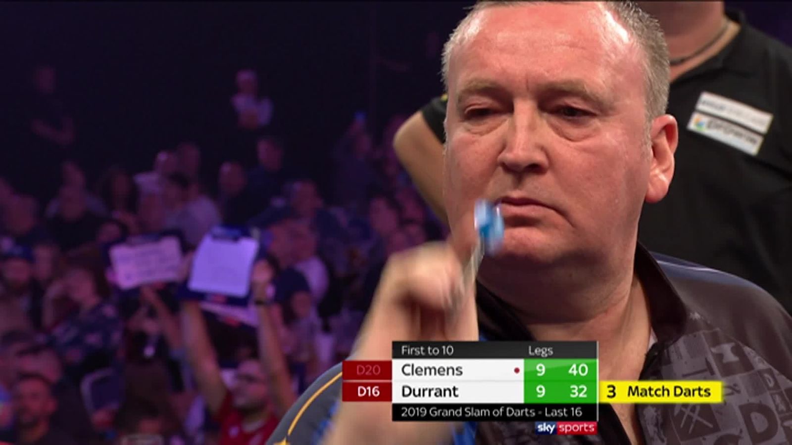 Durrant pips Clemens to progress | Darts News | Sky Sports
