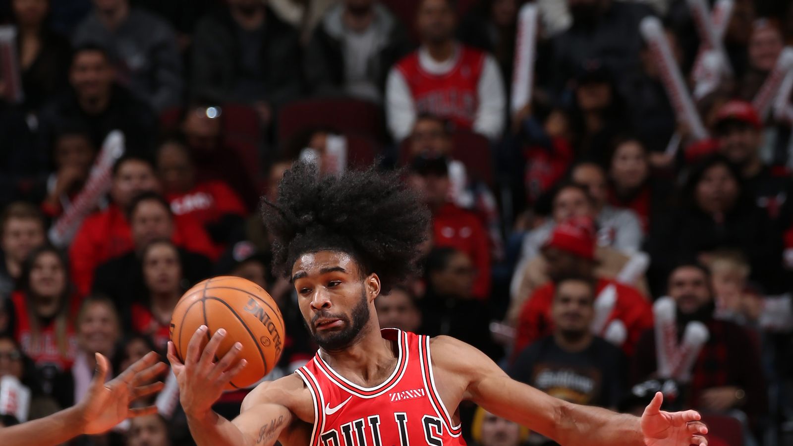 Coby White drains seven fourth-quarter three-pointers in Bulls win over ...