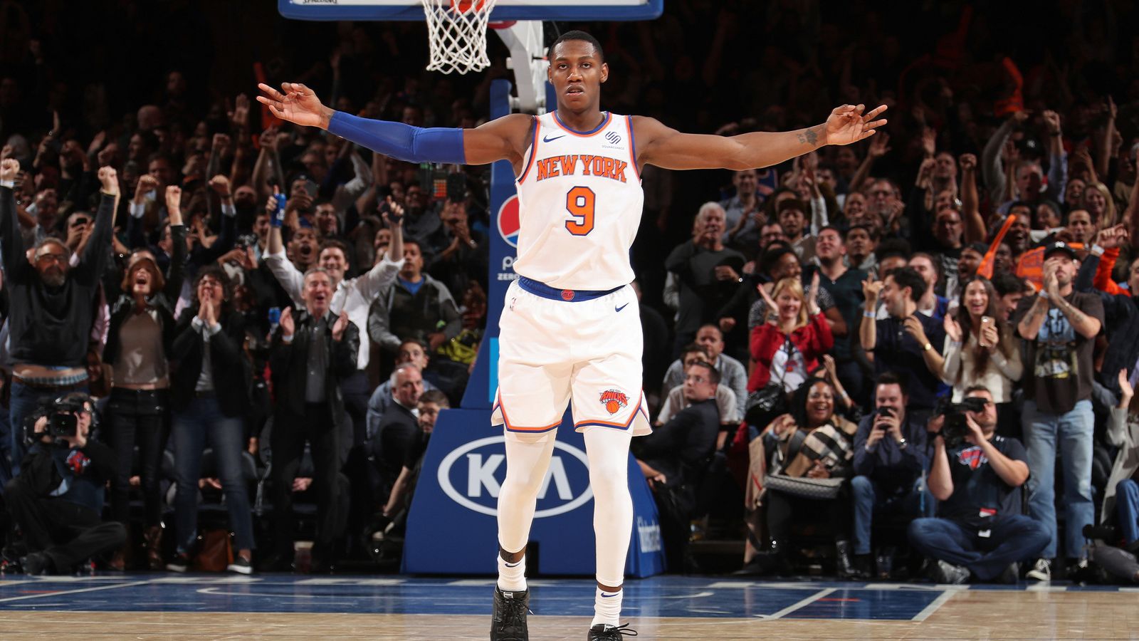 RJ Barrett makes strong start in spite of incompatible Knicks roster ...