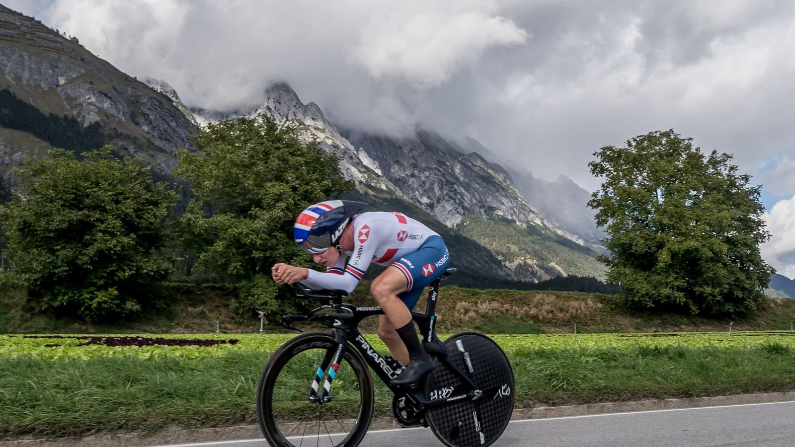 Ethan Hayter signs for Team Ineos for next three seasons | Cycling News ...