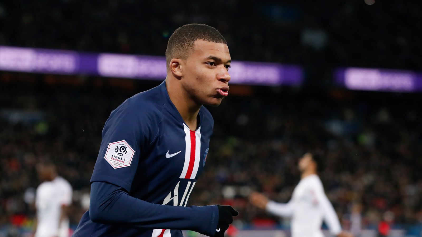 Kylian Mbappe: Real Madrid boss Zinedine Zidane admits love for Paris ...
