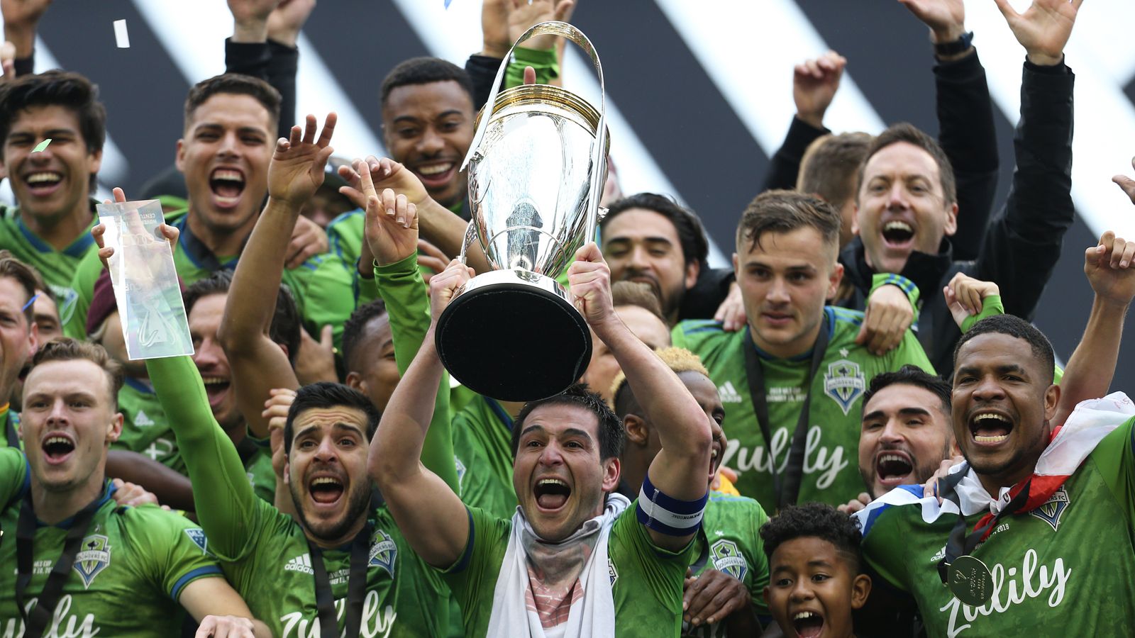 Seattle Sounders 3-1 Toronto FC: Victor Rodriguez stars in MLS Cup ...