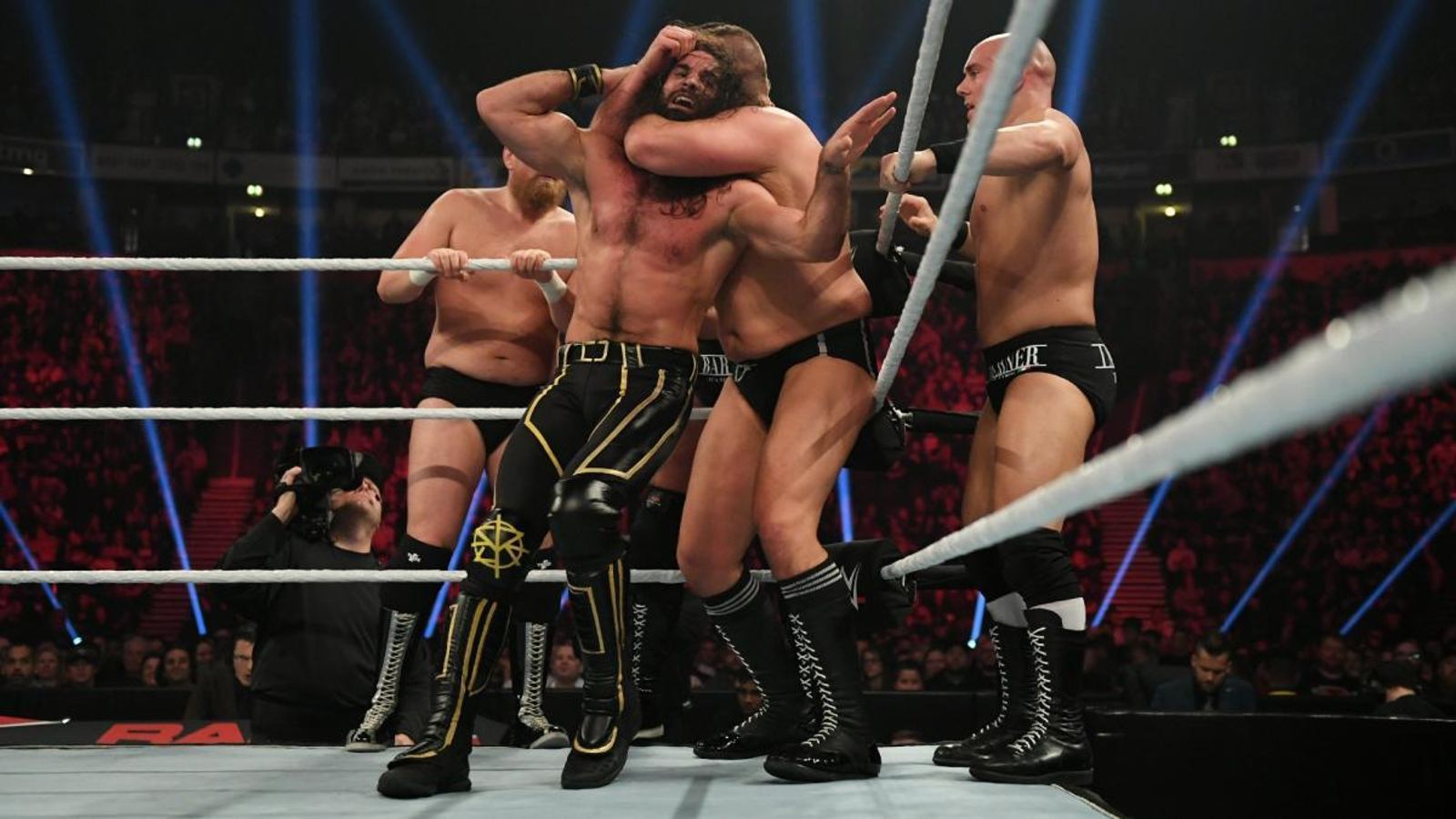 Huge Eight-Man Tag Team Match on Raw! | Snooker News | Sky Sports