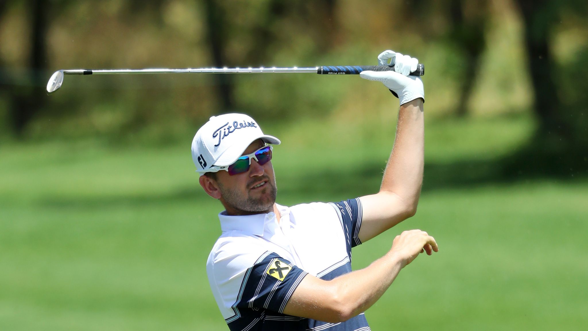 Louis Oosthuizen moves three ahead at Nedbank Golf Challenge | Golf ... Louis Oosthuizen moves three ahead at Nedbank Golf Challenge | Golf ...